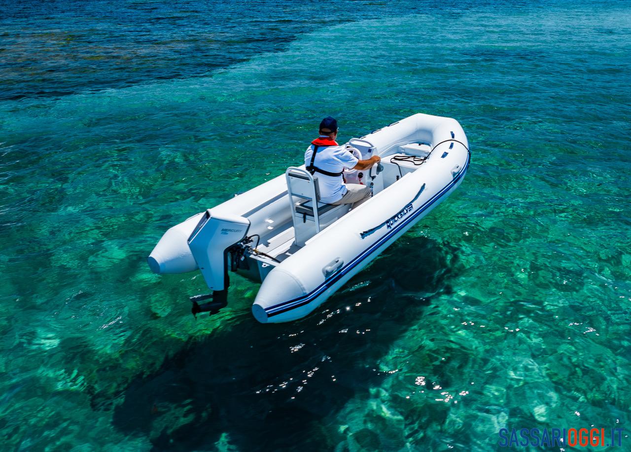 Parte da Alghero il primo fuoribordo elettrico Mercury Aviator